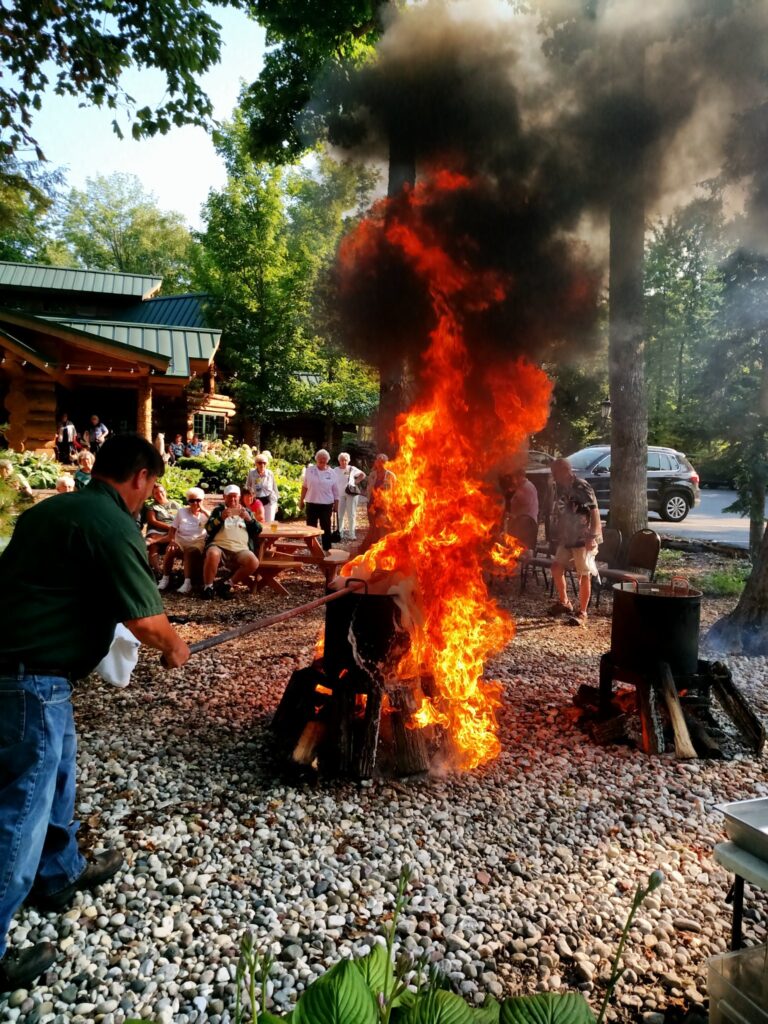 The Log Den - Egg Harbor